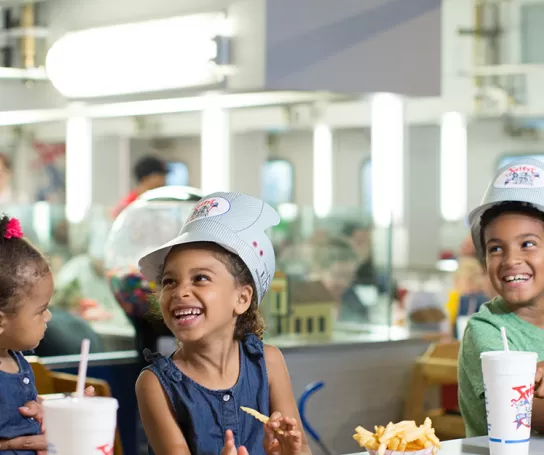 Fun Things To Do With Kids In Kansas City Visit KC fun-things-to-do-with-kids-in-kansas-city-visit-kc